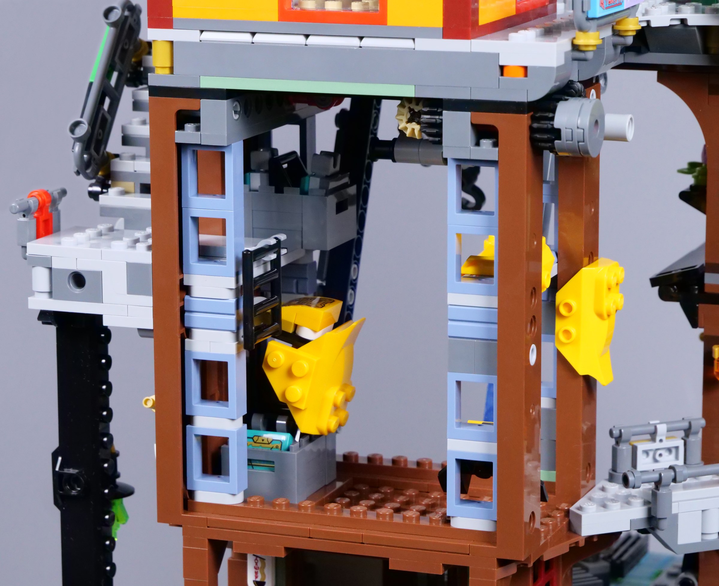 LEGO Ninjago 71837 NINJAGO City Workshops - Part #2 - Model review | Brickset